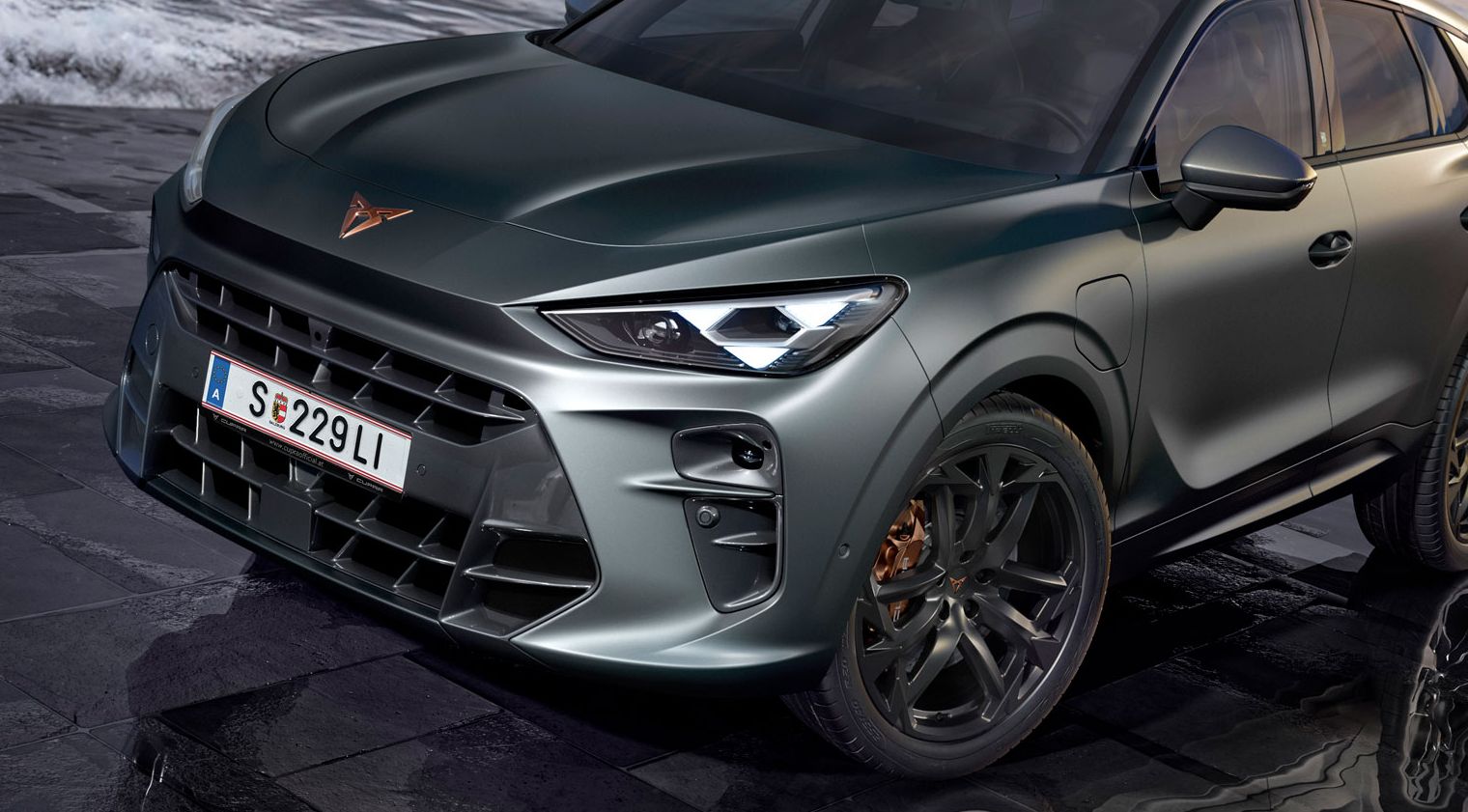 Der neue CUPRA Terramar Technologie | SUV-Hybridfahrzeug mit DCC & ADAS